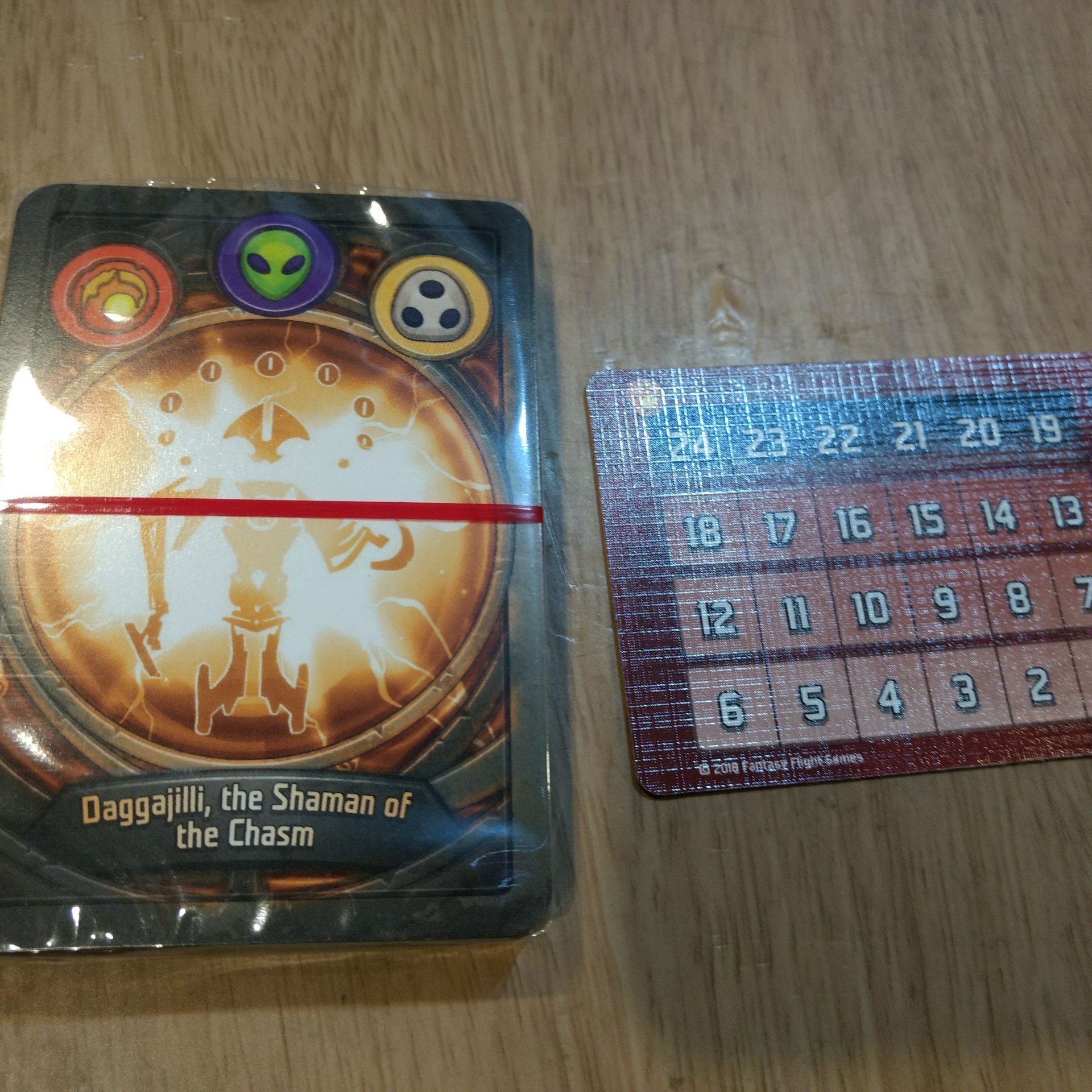 Keyforge - Review - The Giant Brain