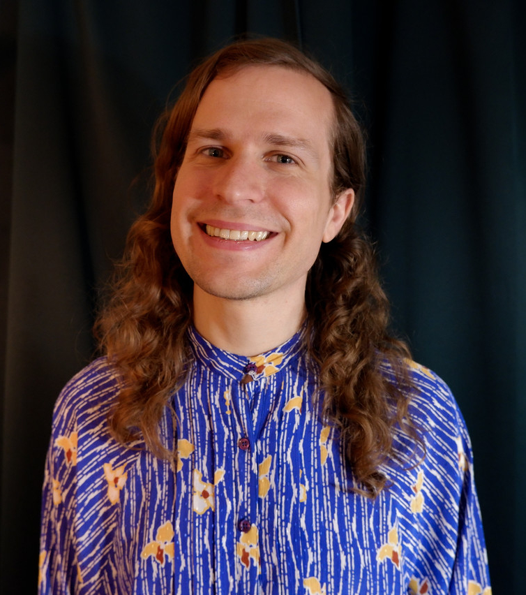 Meeting of Minds - Joseph Kelly - The Giant Brain